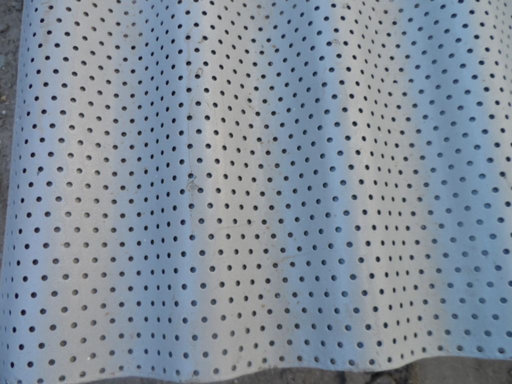 CHAPA ONDULADA Y MICROPERFORADA DE ALUMINIO - Oller Stocks