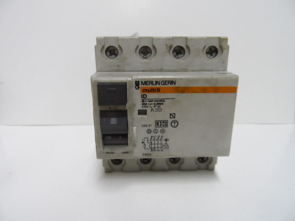 DIFERENCIAL MERLIN GERIN MULTI9 ID 40A - Oller Stocks