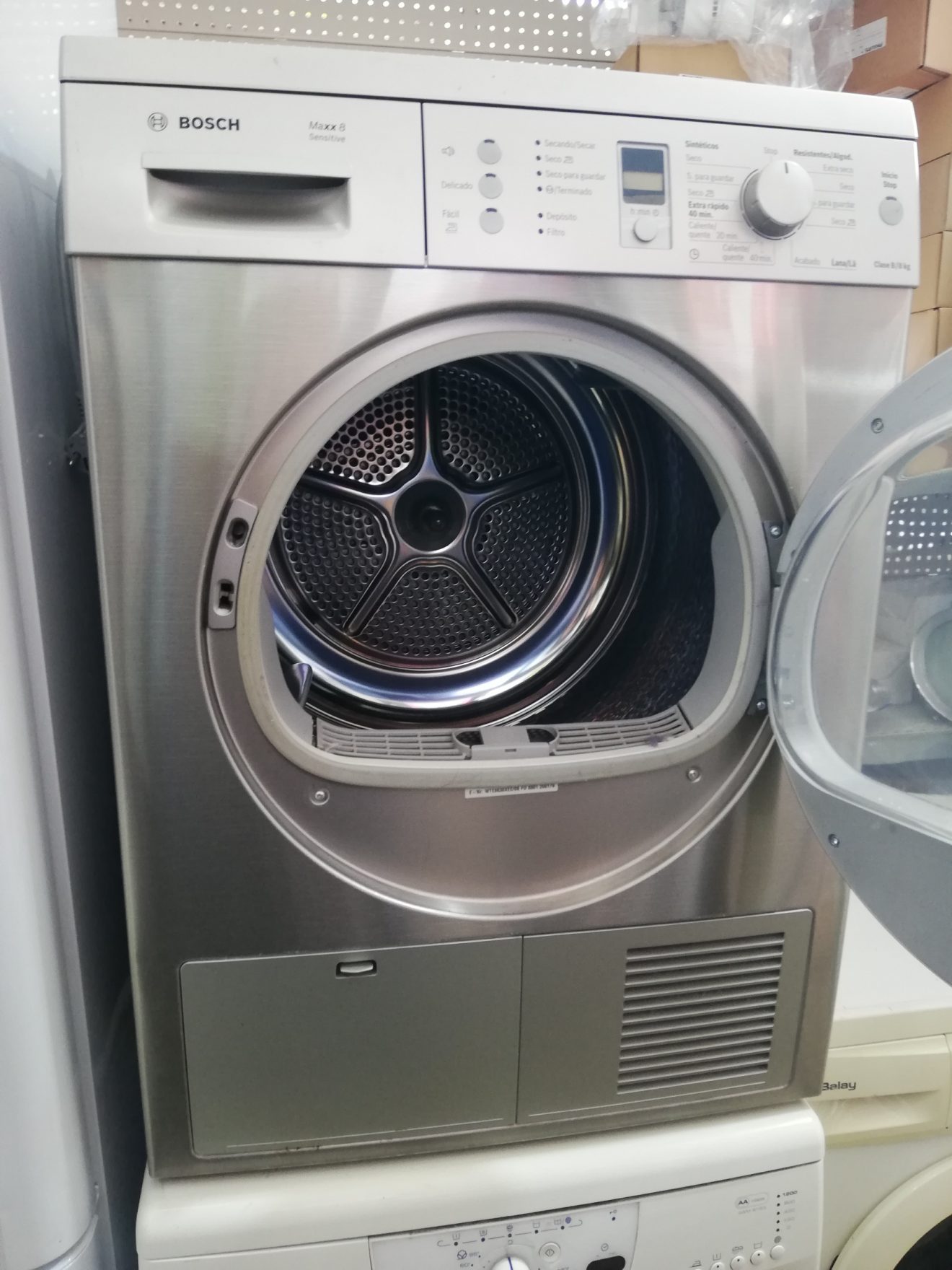 SECADORA BOSCH MAXX8 SENSITIVE INOX 8KG - Oller Stocks