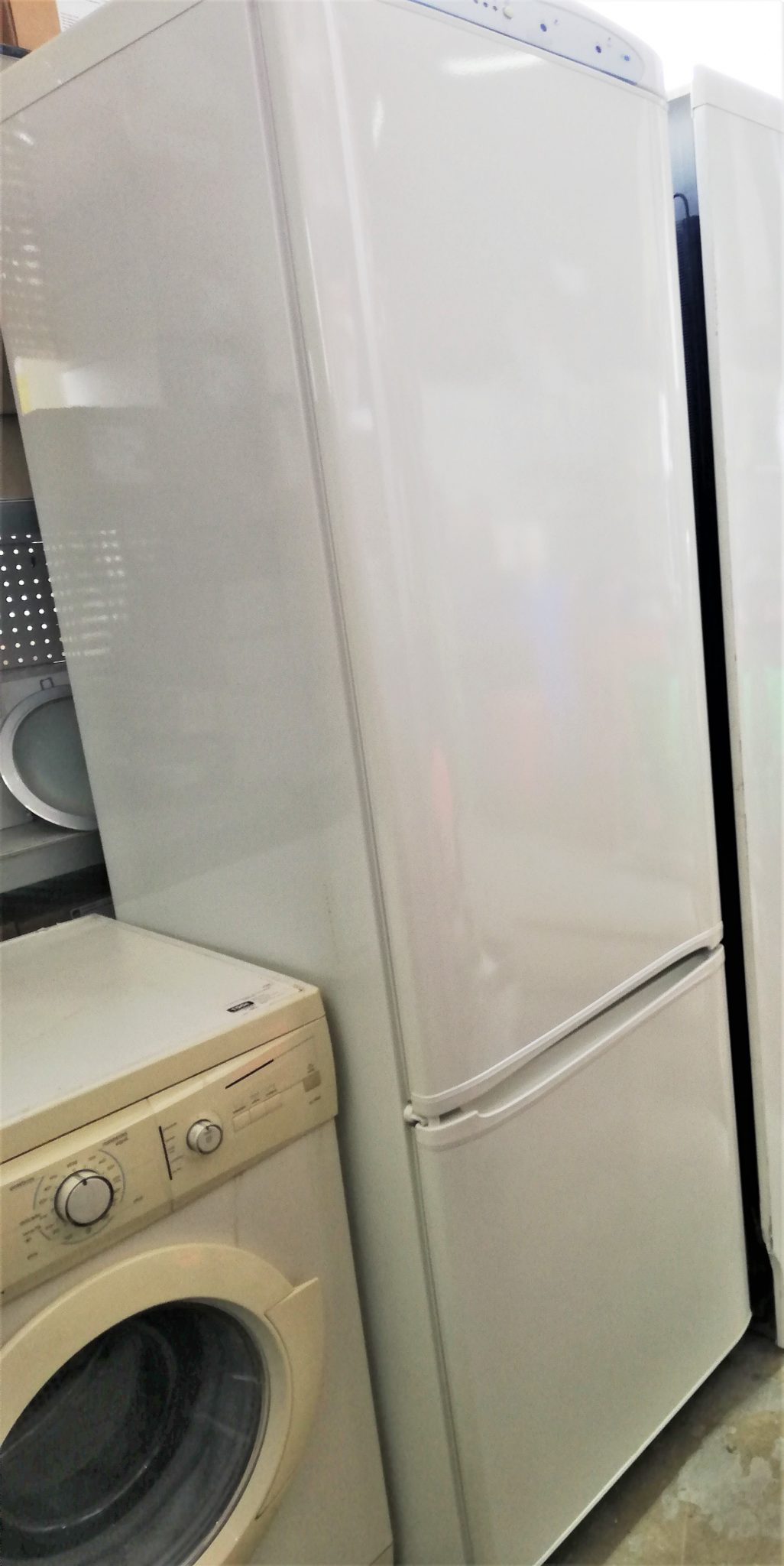 NEVERA CONGELADOR EDESA PRÁCTICA GLASS - Oller Stocks