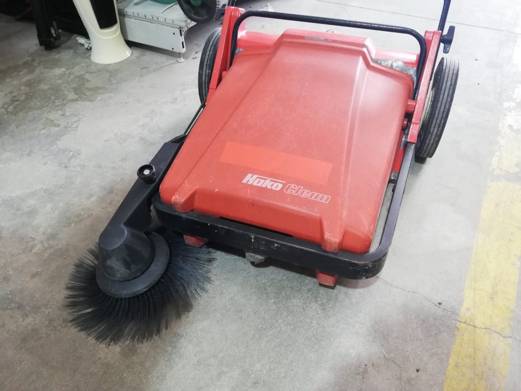 BARREDORA MANUAL HAKO FLIPPER S - Oller Stocks