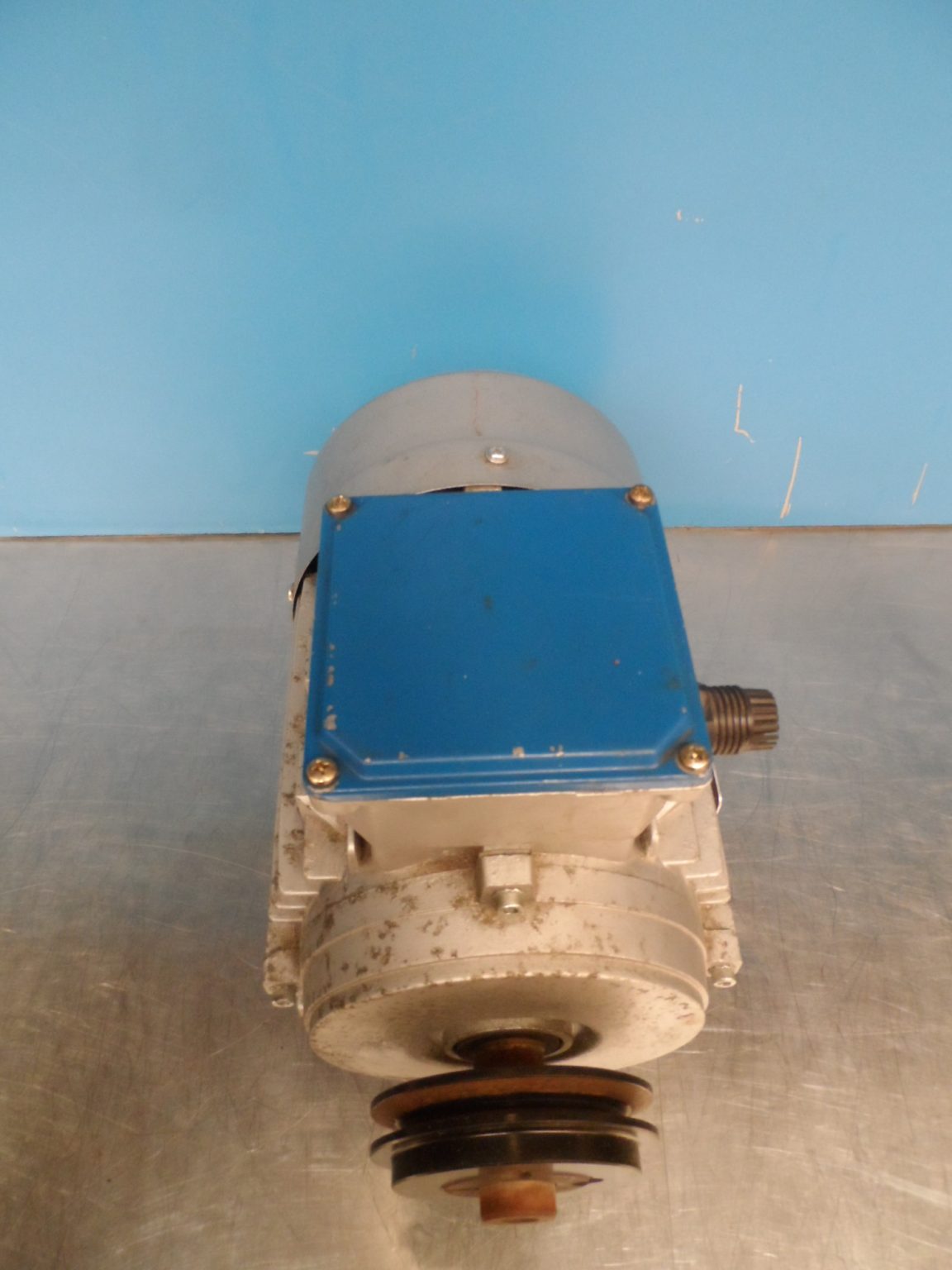 MOTOR TRIFÁSICO MS 90L 1-4 ECHTOP 2CV - Oller Stocks