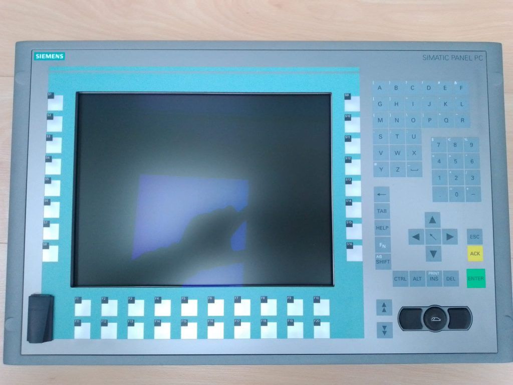 PANTALLA SIEMENS SIMATIC PANEL PC 477/B - Oller Stocks