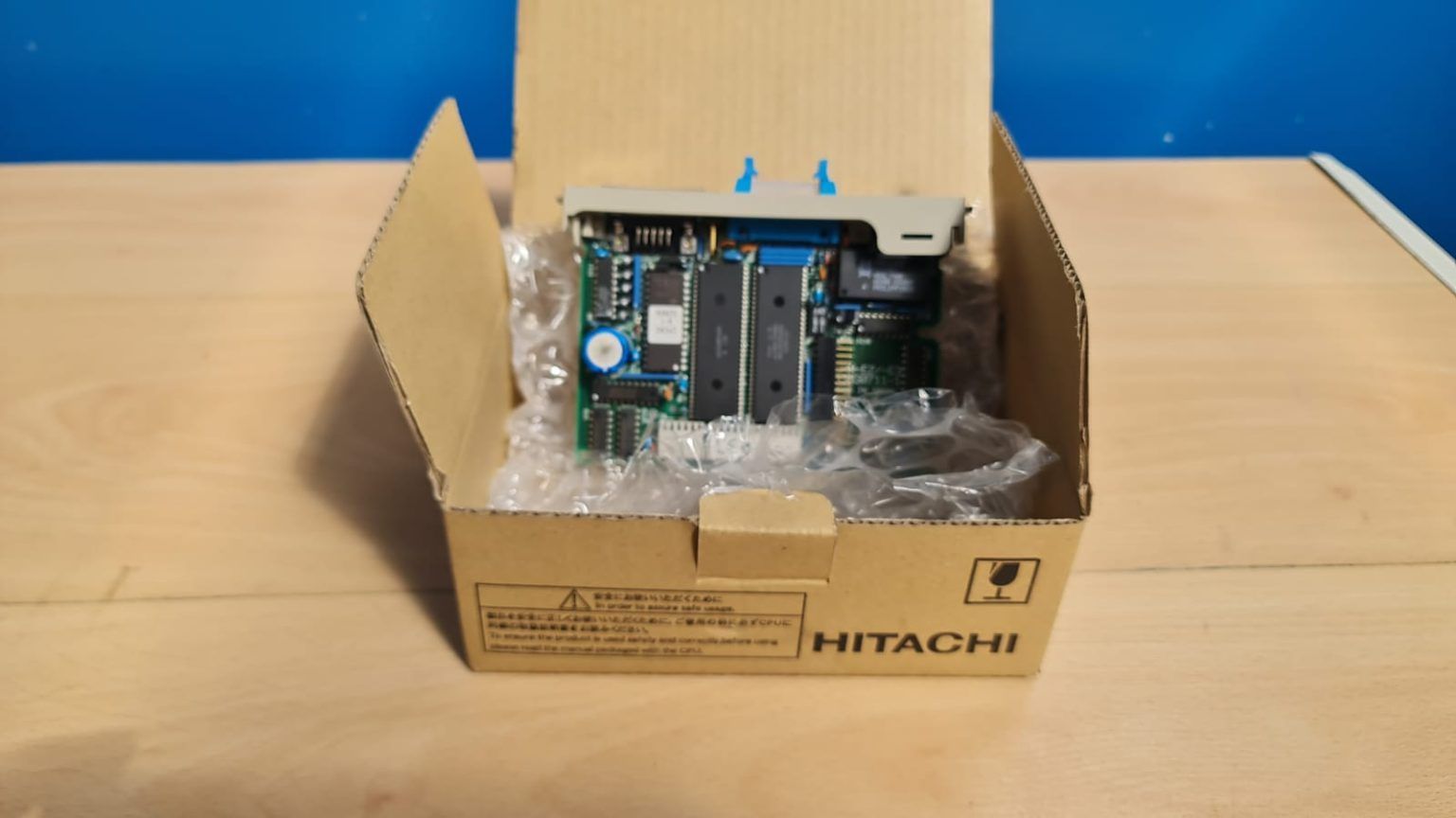 CONTROLADOR PROGRAMABLE HITACHI CPM-E3 - Oller Stocks