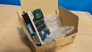 CONTROLADOR PROGRAMABLE HITACHI CPM-E3 - Oller Stocks