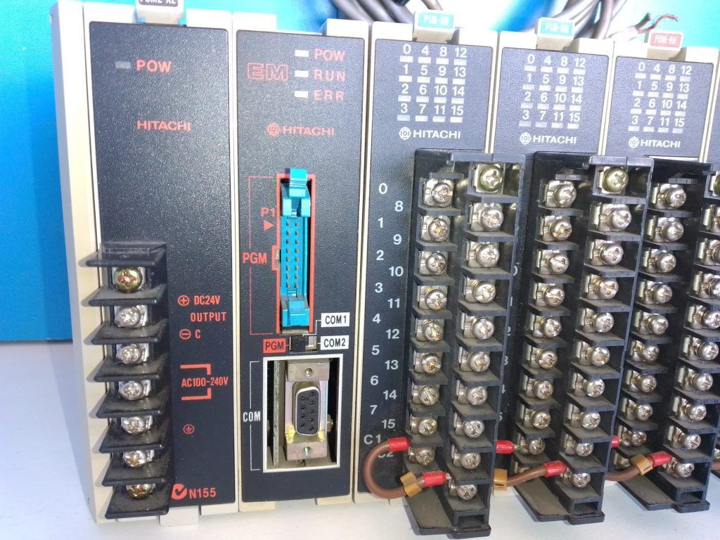 HITACHI PSM2-A2 CONTROL MODULE OUTPUT - Oller Stocks