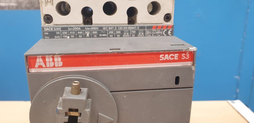 ABB SACE S3H INTERRUPTOR DE CIRCUITO 3 POLOS - Oller Stocks