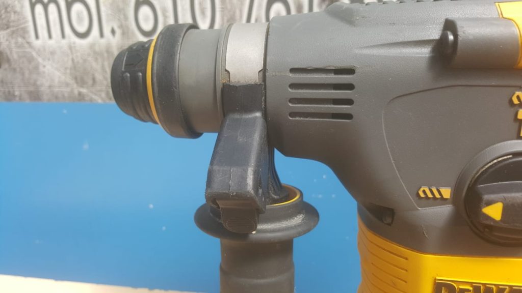 MARTILLO PERFORADOR DEWALT DCH333 - Oller Stocks